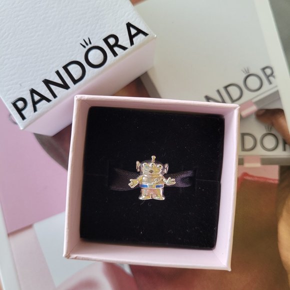 Pandora | Jewelry | 79845en82 Toy Story Green Alien Pandora Charm ...